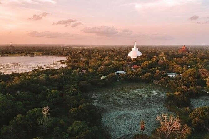 Sri Lanka 14 Day Scenic Tour with Entry and Adventures Fees - Starting Point: Negombo and the North Coast