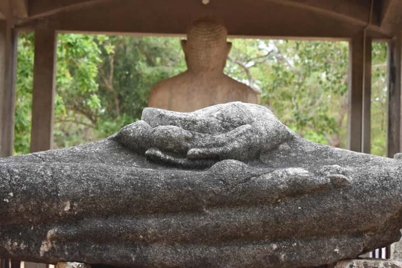 Sri Lanka 4-Day Private Tour: From lion rock- Sacred Temples - Key Points