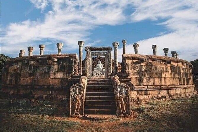 Sri Lanka 5 Day tour Best Nature and Culture include top hotels - Key Points