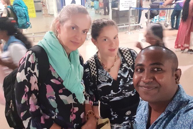 Sri Lanka Airport (BIA CMB) to Dambulla Pickup And Drop|Private Transfer - Key Points