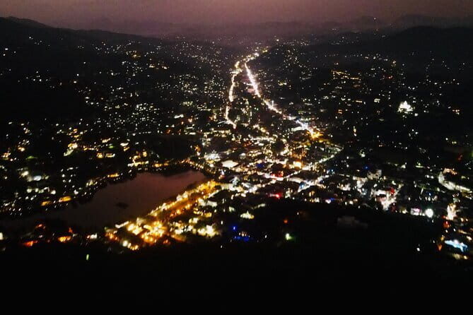 Sri Lanka Airport (BIA CMB) to Kandy Pickup And Drop|Private Transfer - Authentic Experiences and Authentic Comfort