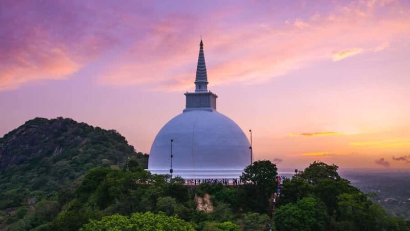 Sri Lanka: Ancient wonders cultural Tour, 4 Days with Hotels - Cultural Encounters in Kandy