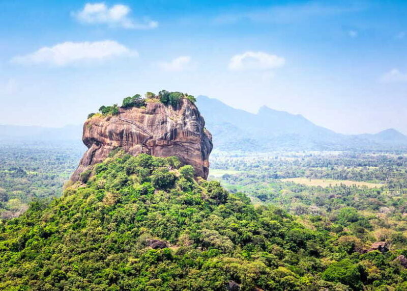 Sri Lanka Compact Highlight 5-Day Tour Sigiriya, Kandy, Ella - Day Five: Galle and Bentota Beach