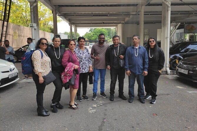 Sri Lanka Driver's and Guide with Luxury Cars - What’s Included and What to Budget For