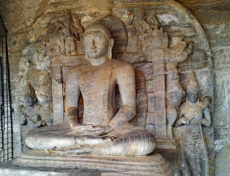 Sri Lanka Private 10-Day Round Tour Car, Guide, Hotels, Food - Key Points