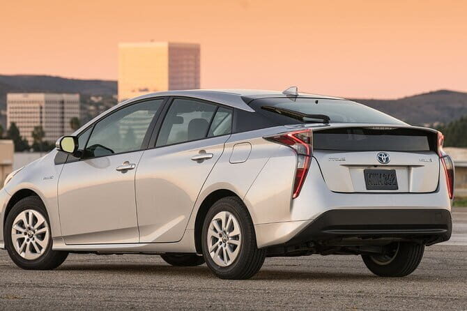 Sri Lanka Private car charter with driver and fuel. - The Experience of a Typical Day