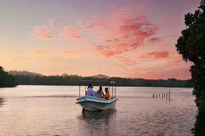 Sri Lanka Private Koggala Lake and Temple Tour - Key Points