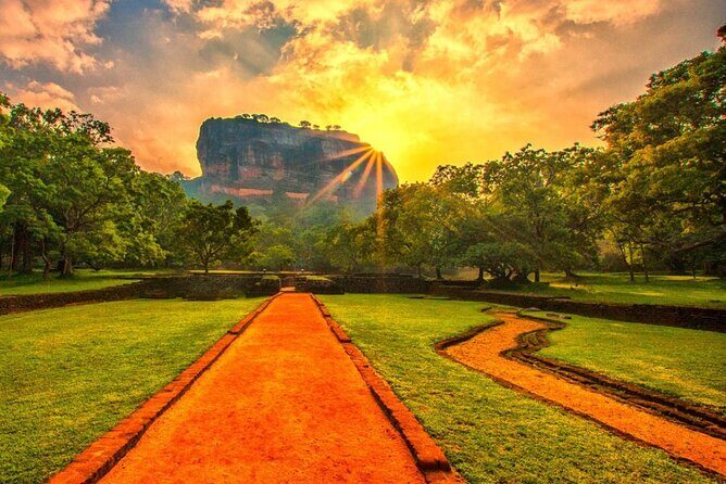 Sri Lanka; Professional Chauffeur Guide With Modern Vehicles - FAQ: Your Practical Questions Answered