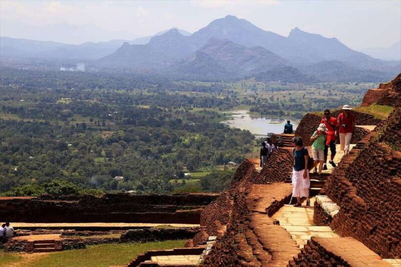 Sri Lanka: Sigiriya, Dambulla Highlights Day Tour And Safari - Key Points