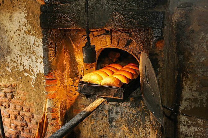 Sri Lankan Traditional Bakery Experience from Panadura - What Past Participants Say