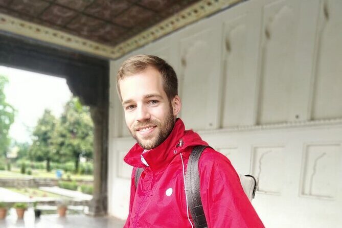 Srinagar- transfers+Hotel+Sightseeing - FAQ