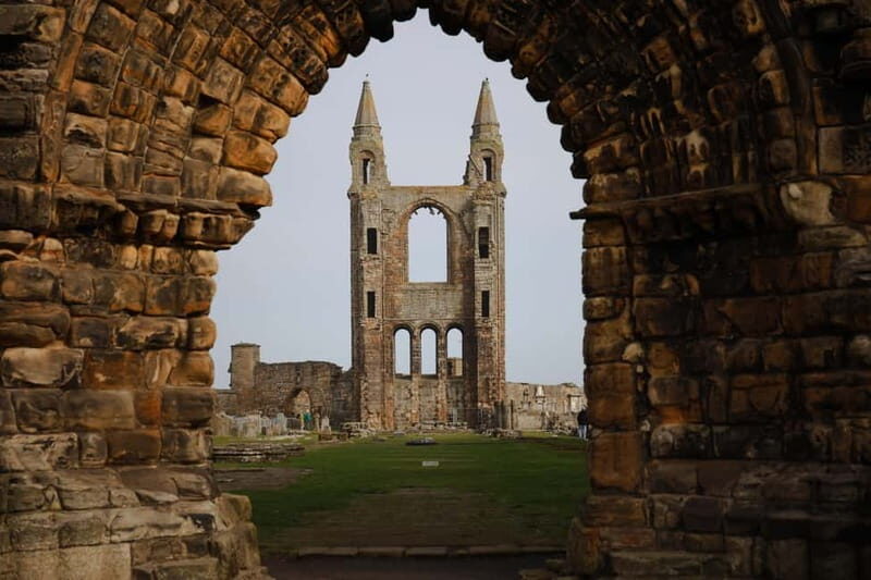 St Andrews: Private Tour with a Local Family - An Introduction to the Private Family Tour in St Andrews