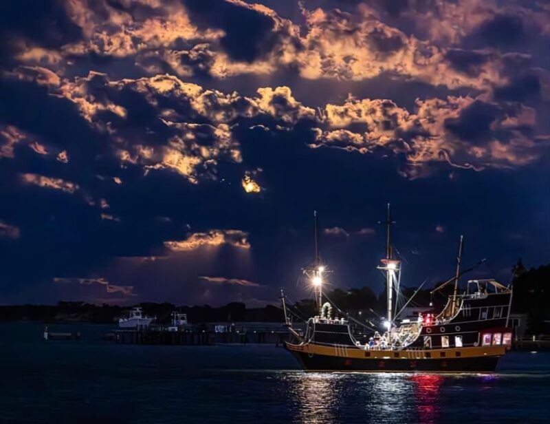 St Augustine: Black Raven Pirate Ship July 4th Fireworks - Introduction