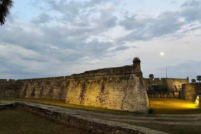 St. Augustine Ghost Tour on Premium Golf Cart with PiCk Up - FAQs