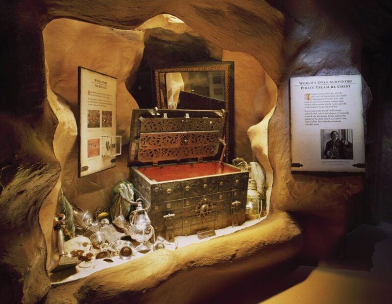 St. Augustine Pirate and Treasure Museum Tickets - Engaging Exhibits and Interactive Features