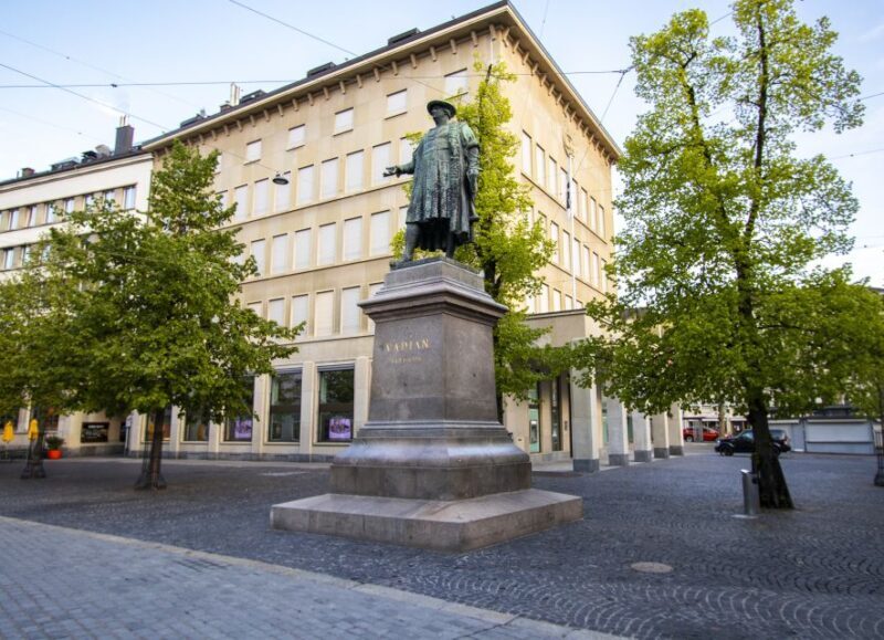 St. Gallen: Express Walk with a Local in 60 minutes - Who Should Consider This Tour?