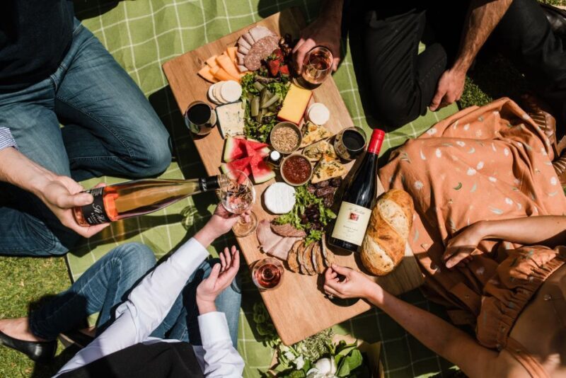 St Hallett: Picnic Boards - Key Points from the St Hallett Picnic Boards