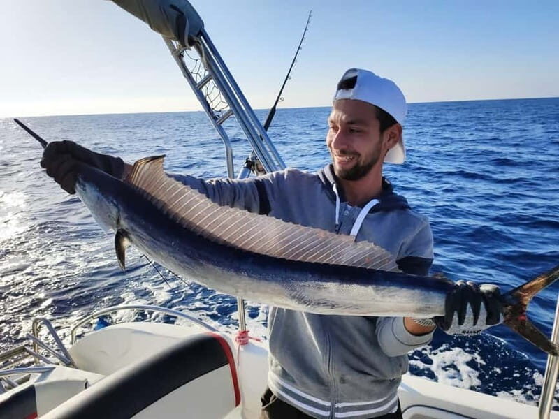 St. Leo: Boat fishing lesson - A Closer Look at the Sicilian Sea Fishing Tour