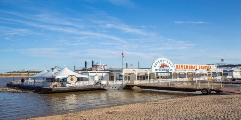 St. Louis Arch and River Cruise Small Group Walking Tour - The Sum Up