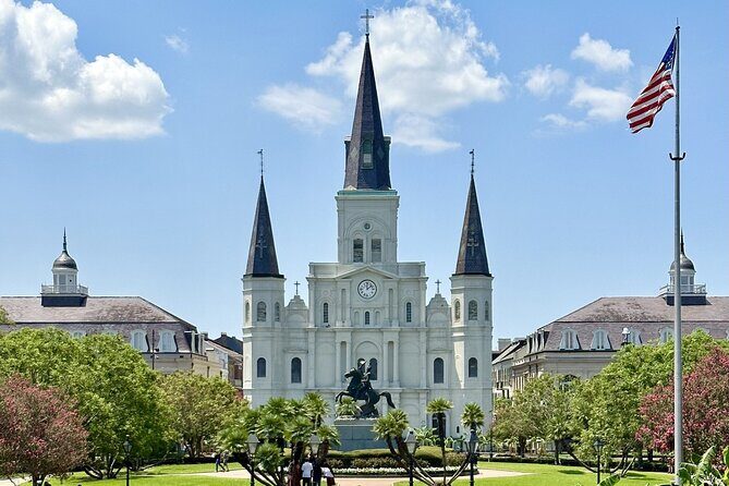 St. Louis Cathedral Official Self-Guided Audio Tour - Our Review of the St. Louis Cathedral Official Self-Guided Audio Tour