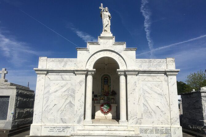 St. Louis Cemetery No. 3 Walking Tour - The Sum Up