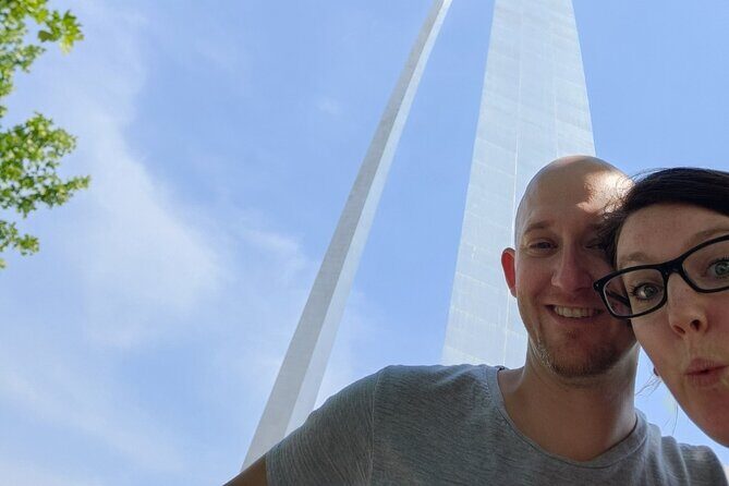 St. Louis Scavenger Hunt Walking Activity - The Experience in Detail