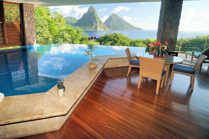 St Lucia Airport Taxi to Anse Chastanet & Jade Mountain - An Introduction to the Transfer Experience