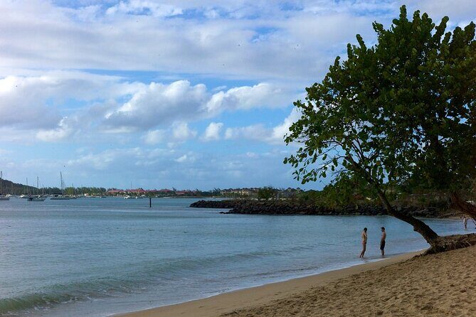 St. Lucia Reduit Beach Shuttle - Groups Only Cruise ship Guest only groups - Who Is This Tour For?