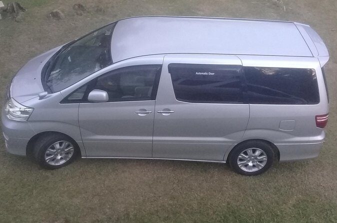 St Lucia Transportation- Eugene's Hewanorra Airport/ Hotel Transfer (UVF) - Who Will Get the Most from This Service?