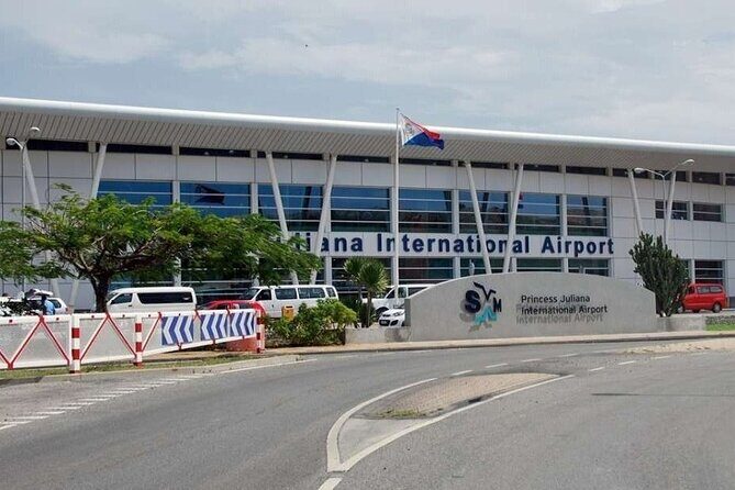 St Maarten Private Airport Transfer - The Sum Up