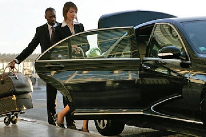 St. Maarten Private RED CARPET Airport pick up and transfers - Introduction