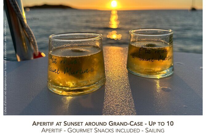 St Martin Grand Case: Private cruise after sunset - Key Points
