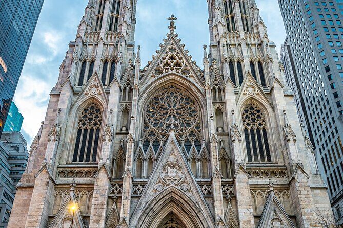 St. Patrick's Cathedral VIP Guided Tour New York City - Key Points