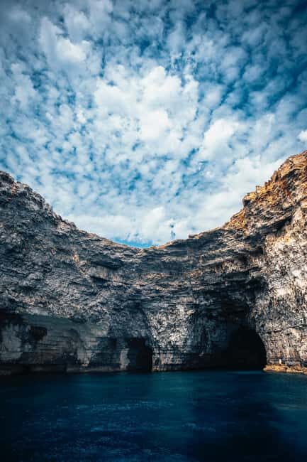 St Pauls: Gozo & Comino, Blue Lagoon & Seacaves Tour - The Stop at Gozo