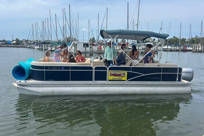 St Pete Beach Private Tritoon Sunsets - Key Points