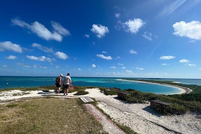 St. Pete Private Luxury Charter Rental: Boat Rental With Captain - Who Should Consider This Experience?