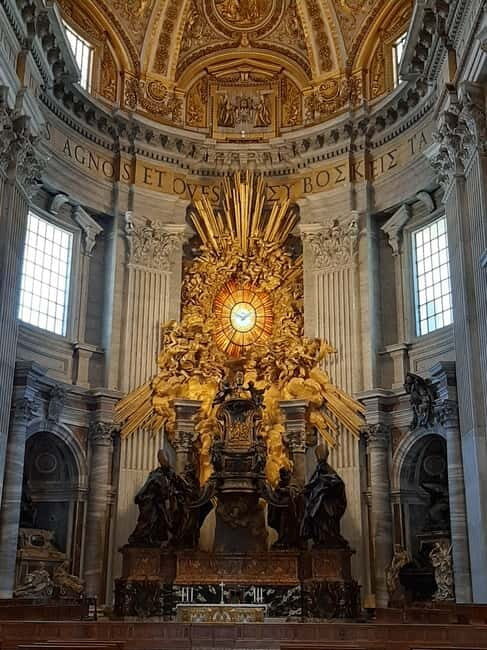 St. Peter's Church Fast Track Private Tour With Dome Option - Key Points