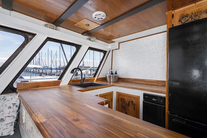 St. Petersburg, FL: 4-Hour Catamaran Cruise to Egmont Key - Who Will Love This Tour?