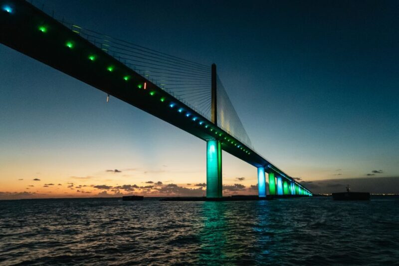 St. Petersburg: Sunset Cruise with Sunshine Skyway Bridge - Setting Sail into the Florida Sunset: What to Expect