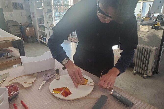 Stained Glass Magic Class in Everett - Key Points