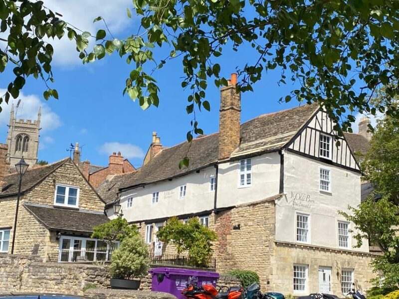 Stamford: Guided Walking Tour of Stamford - FAQ