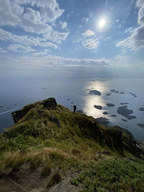 Stamsund: Steinetinden Ridge Alpine Adventure with a Guide - Stamsund: Steinetinden Ridge Alpine Adventure with a Guide