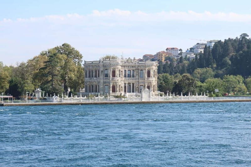 stanbul: Dolmabahçe Palace & Boat tour - Practical Tips for Travelers