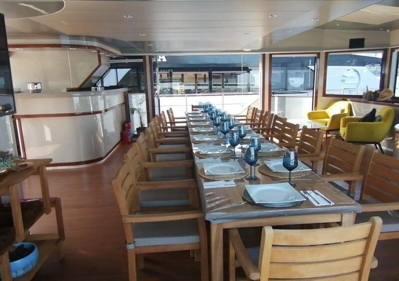 stanbul: Private Bosphorus Tour On Catamaran - A Detailed Look at the Bosphorus Catamaran Tour