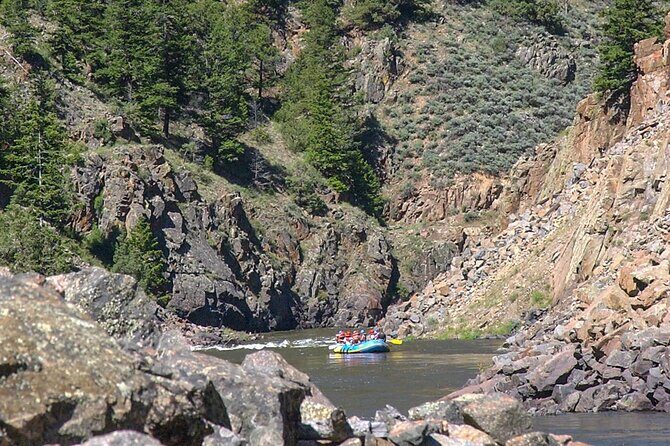Stand-Up Paddleboard Half-Day Excursion from Kremmling - FAQ