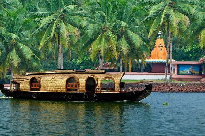 Standup Paddle in Kochi - Practical considerations and tips