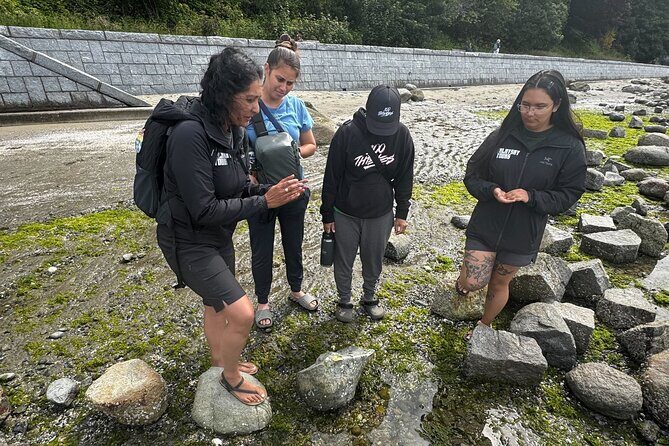 Stanley Park Indigenous Walking Tour Salish Sea and Me - Starting Point: Second Beach