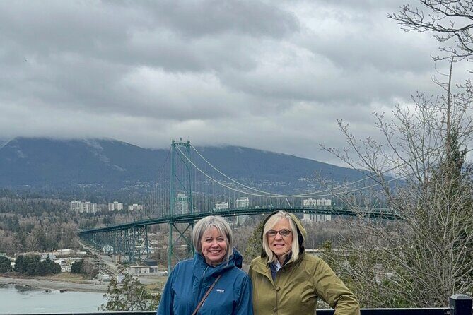 Stanley Park Tour:VIP CarSmall Group,Affordable,Valuable,Comfort - Logistics and Practical Details