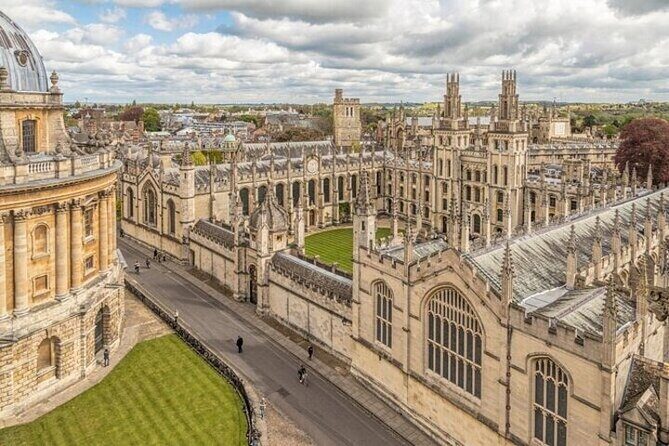 Stansted Airport To Oxford Private Transfer - Who Is This Service Best For?