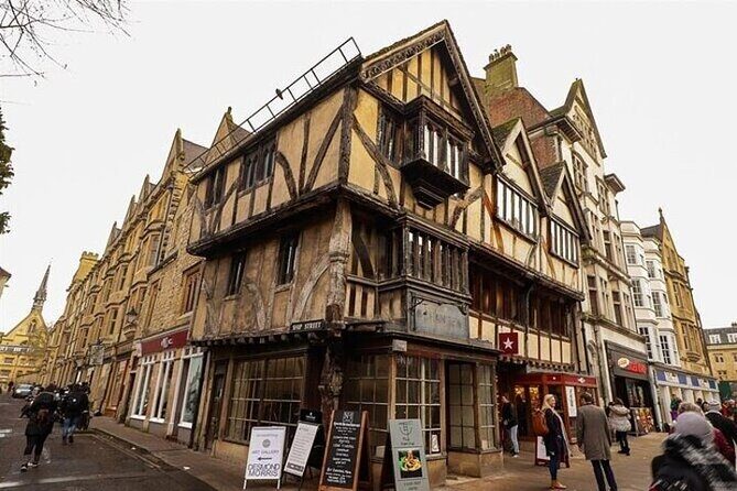 Stansted Airport To Oxford Private Transfer - The Sum Up